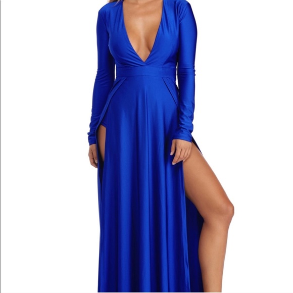 Windsor | Dresses | Maxie Double Split Dress | Poshmark